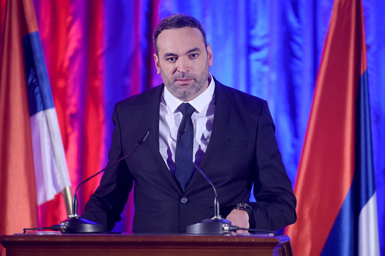 FILM "SVJEDOK" - SPOMENIK PROŠLOSTI I ALARM ZA BUDUĆNOST - Serbian Mirror